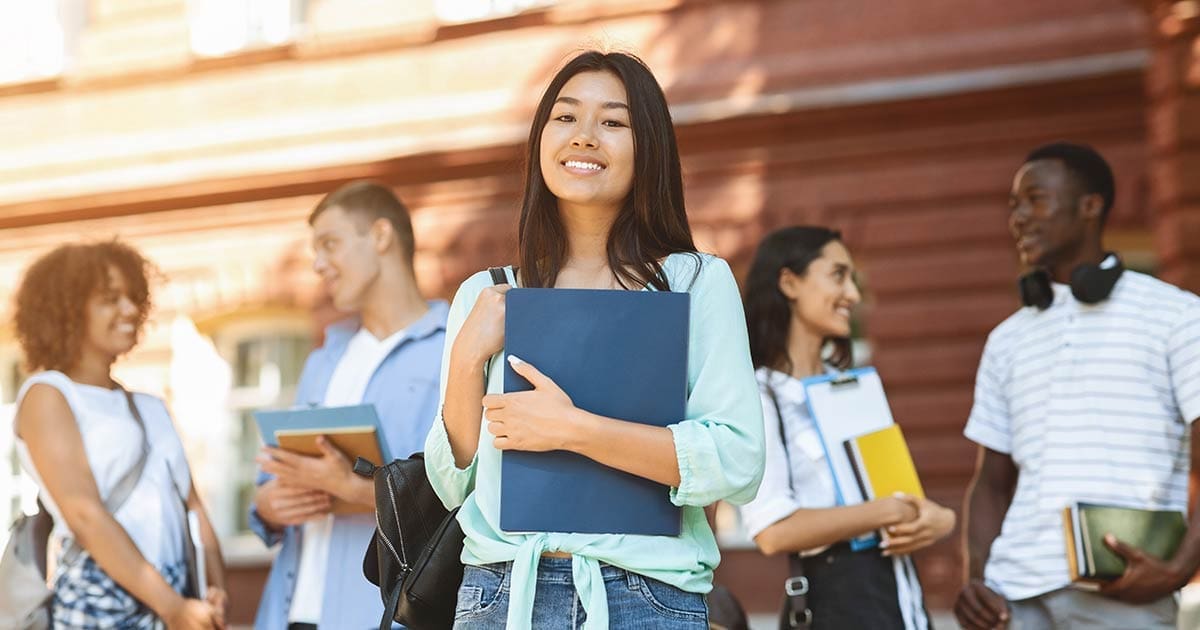 Top 12 Job Search Tips For New Graduates in 2026